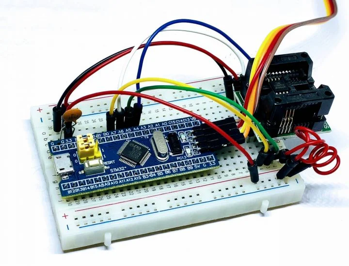 How to use external Flash or RAM with STM32? - Blog - Ampheo